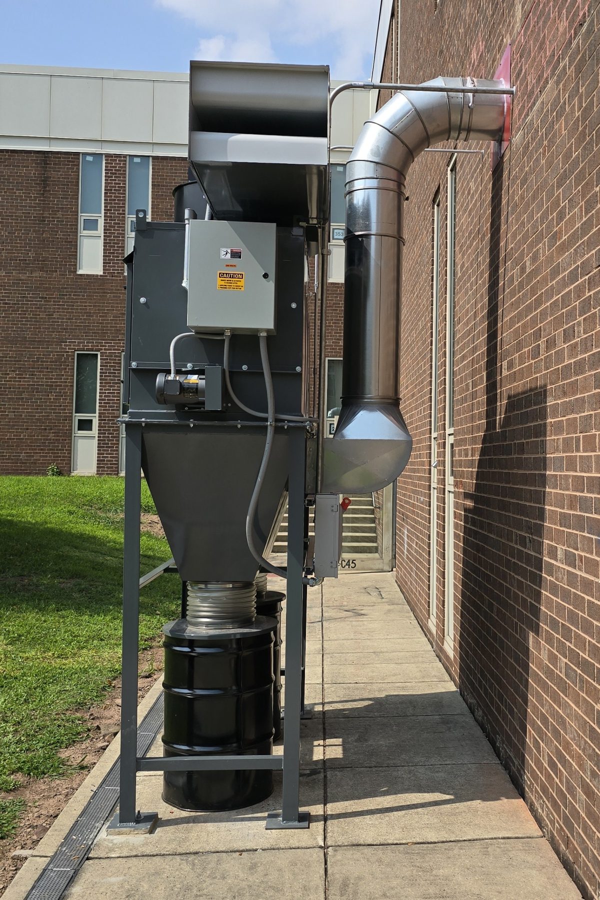 Dust Collector - School - Effective Controls East, Inc.